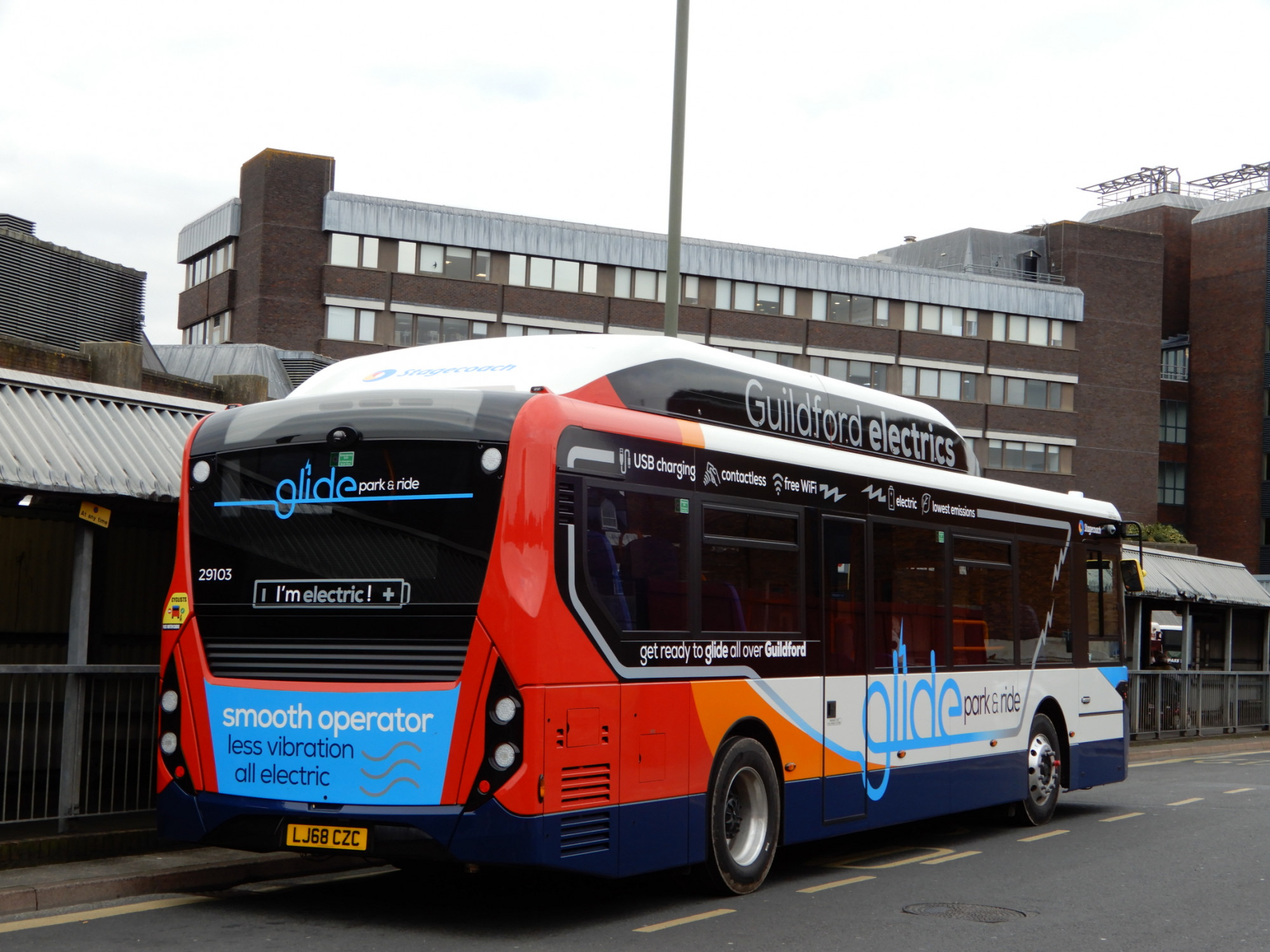 英國首批 BYD配ADL Enviro E200 MMC車身 Park & Ride 新車速遞 - 外地巴士討論 (B5) - hkitalk ...
