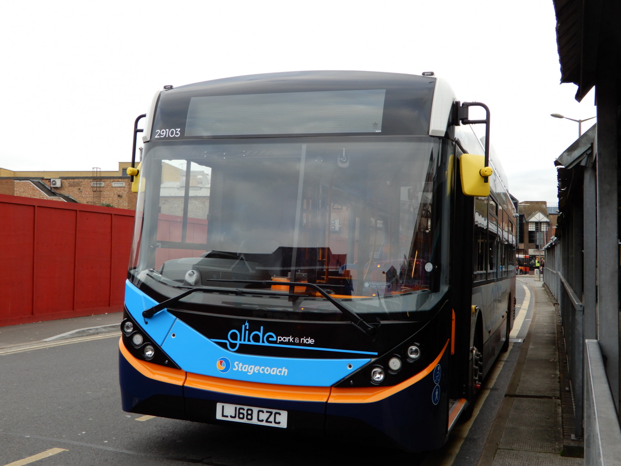 英國首批 BYD配ADL Enviro E200 MMC車身 Park & Ride 新車速遞 - 外地巴士討論 (B5) - hkitalk ...
